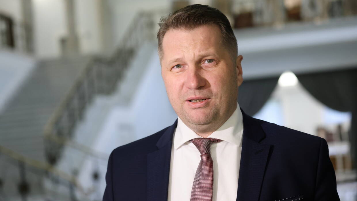 Poland’s Minister of Education has proposed the extradition of 98-year ...
